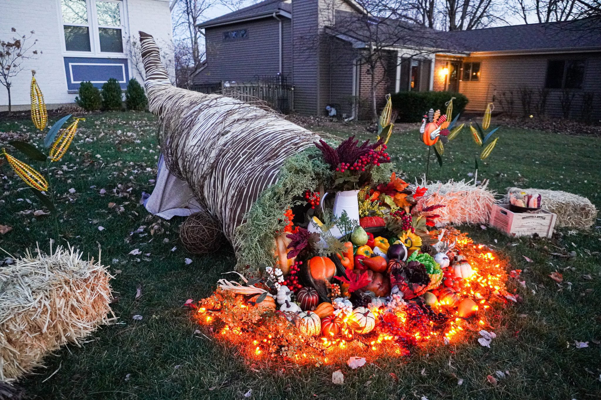 How to Build a Giant Cornucopia - Adventures in Jennyland